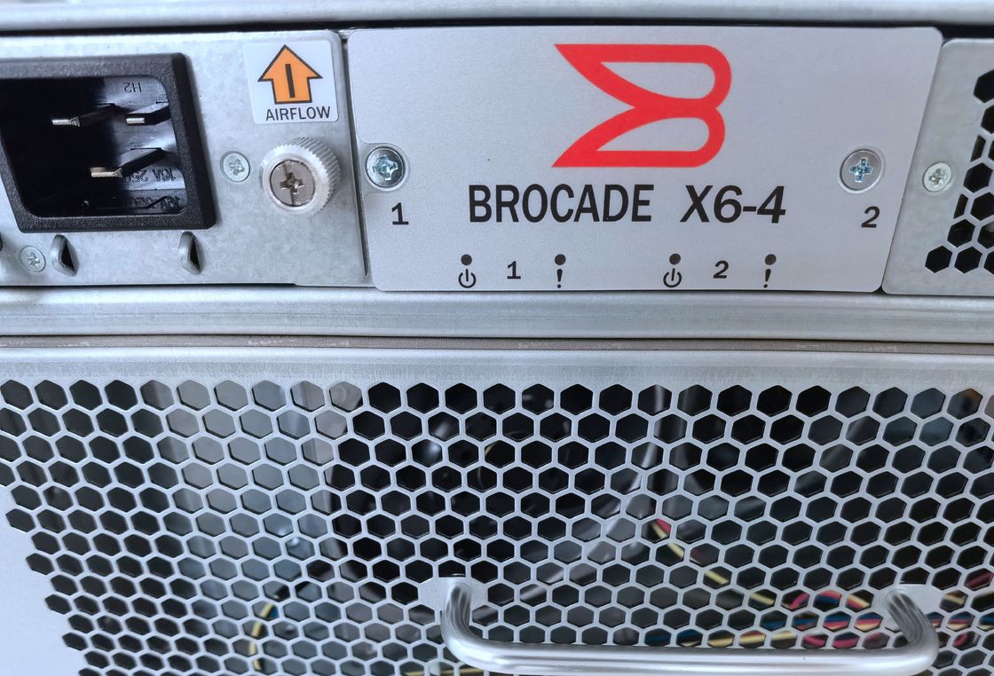 CR32-4 Brocade X6-4 Director Chassis Core Routing Blade Up To 192 32-Gbps Ports