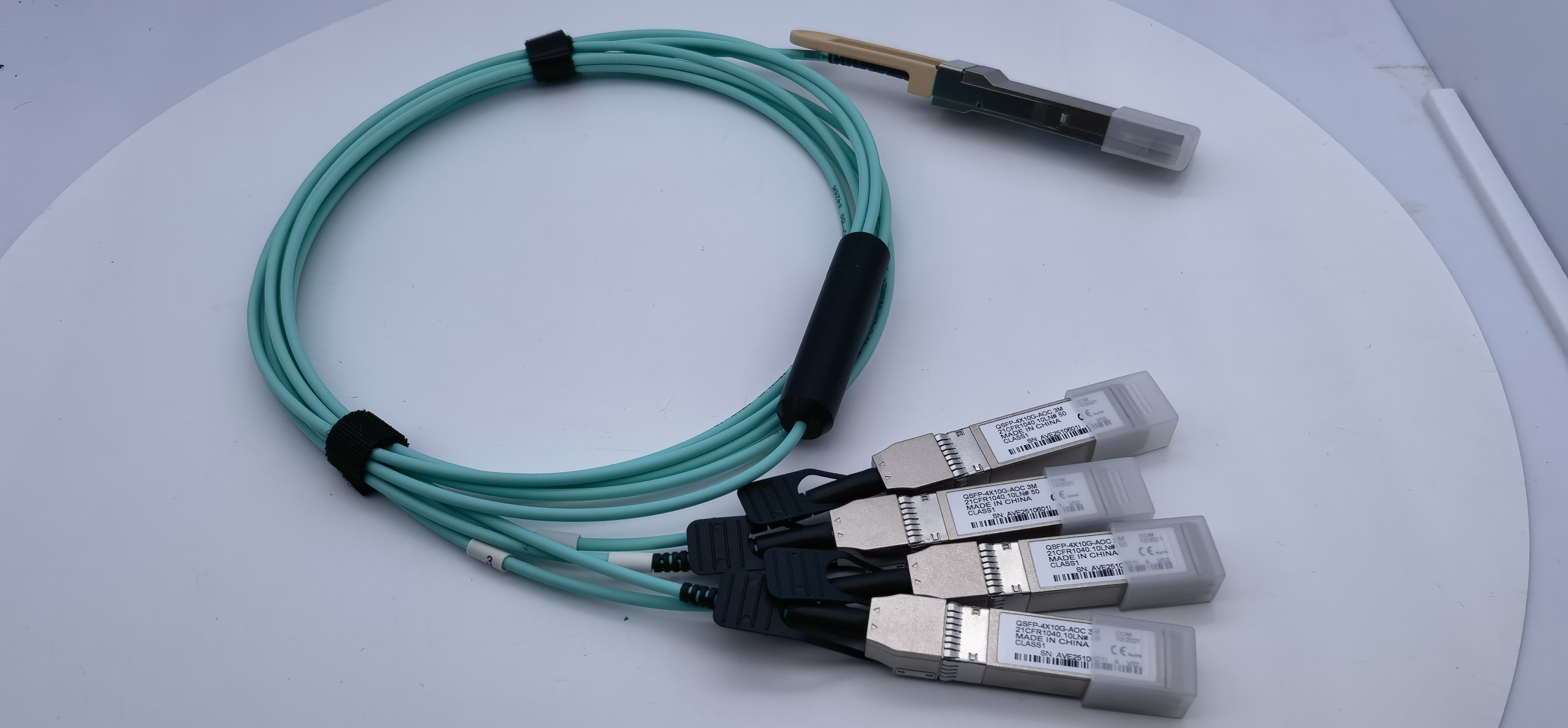 Cisco QSFP-4X10G-AOC3M Compatible Breakout Active Optical Cable 40G ...